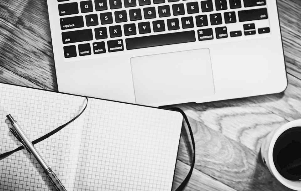 CV Introduction [+Opening Paragraph Examples]