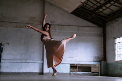 Dance Teacher Resume [Examples, Skills & Templates]