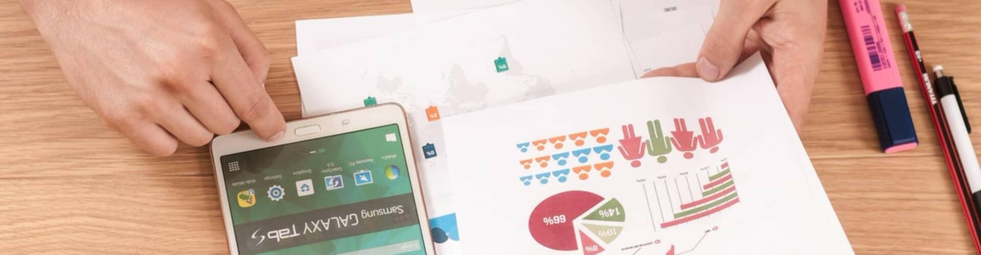 15+ Infographic Resume Templates, Examples & Builder