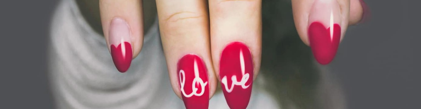 Nail Technician Resume Example With Skills & How-To Guide