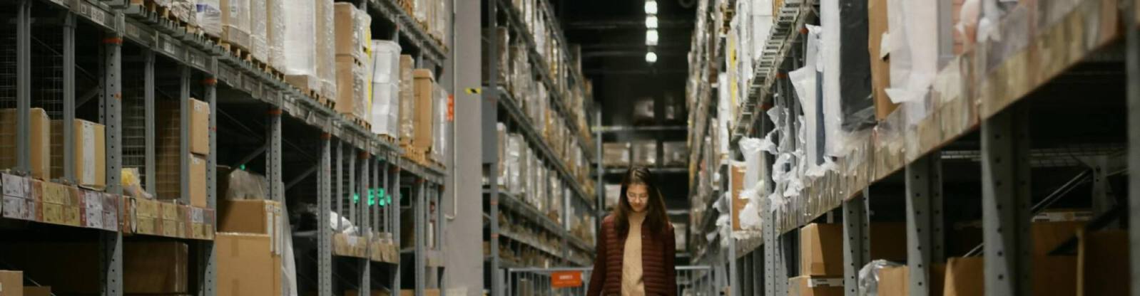 Warehouse Cover Letter Examples for Workers and Associates